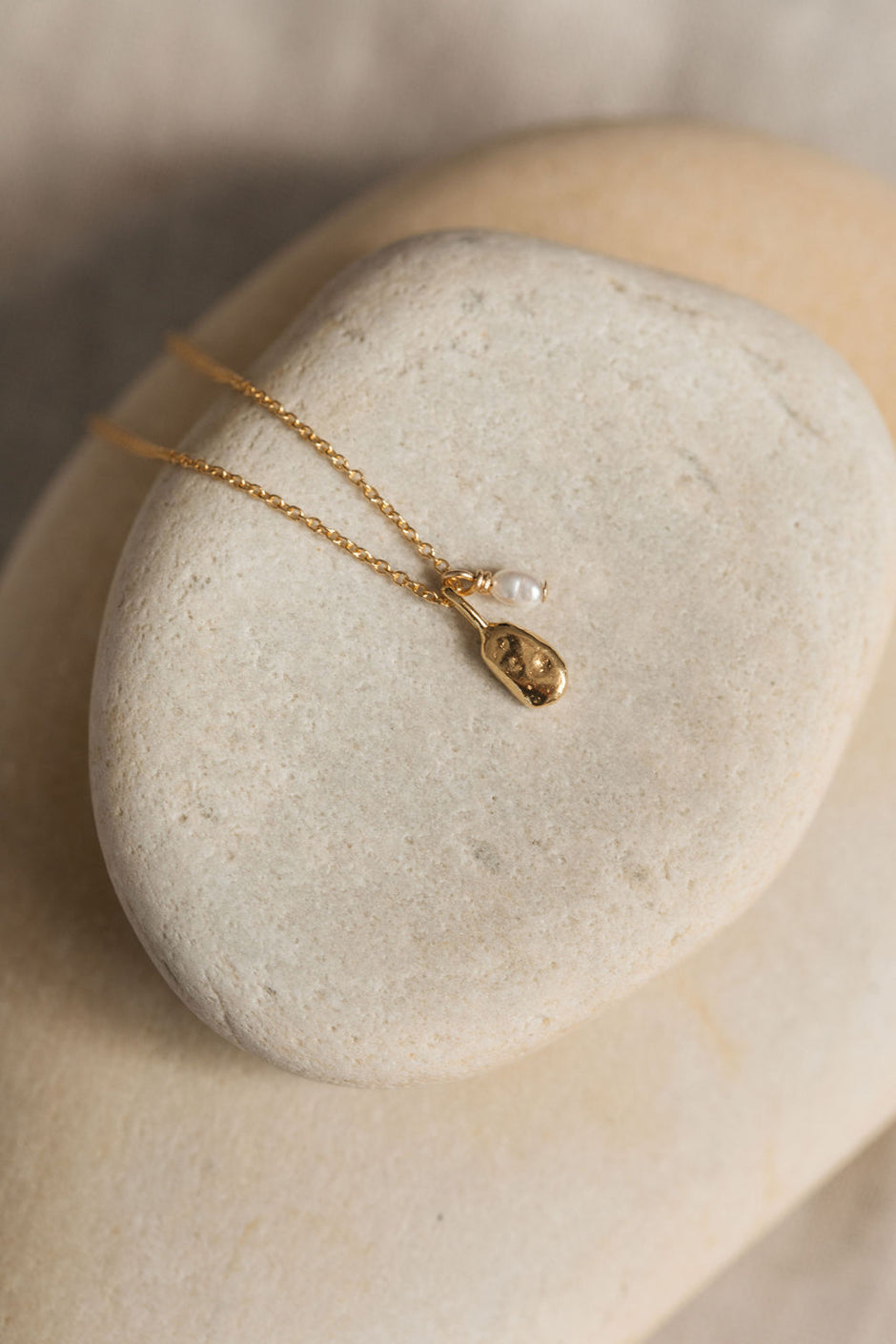 Tiny Jewellery - Everyday Dainty Jewellery